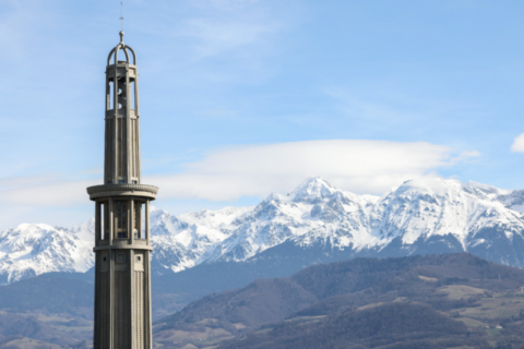 La Tour Perret retrouve sa place dans le paysage grenoblois